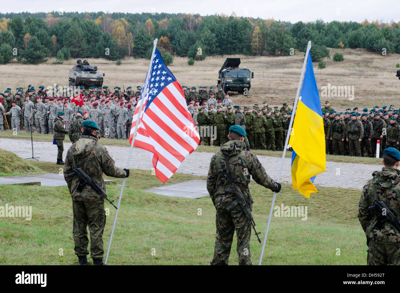 173rd infantry brigade combat team hi-res stock photography and images ...