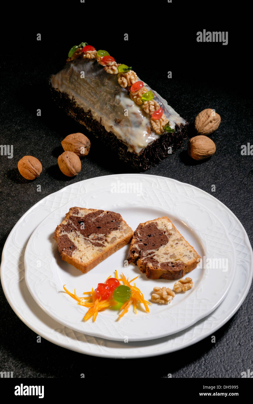 Top view rich cake hi-res stock photography and images - Alamy