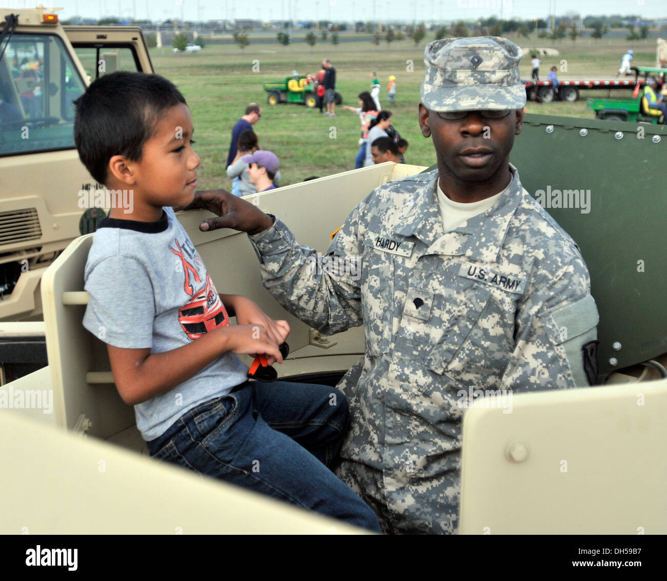 In this image, members of Joint Task Force 136 (Maneuver Enhancement ...