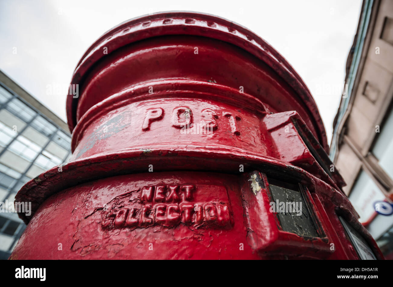 Royal Mail post box in London Stock Photo - Alamy