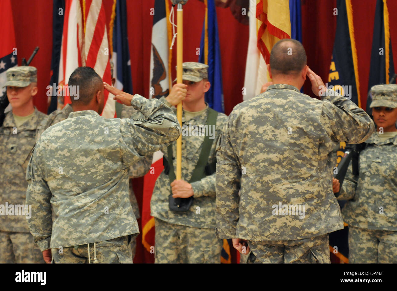 Expeditionary and command sgt maj ferdinand collazo jr hi-res stock ...