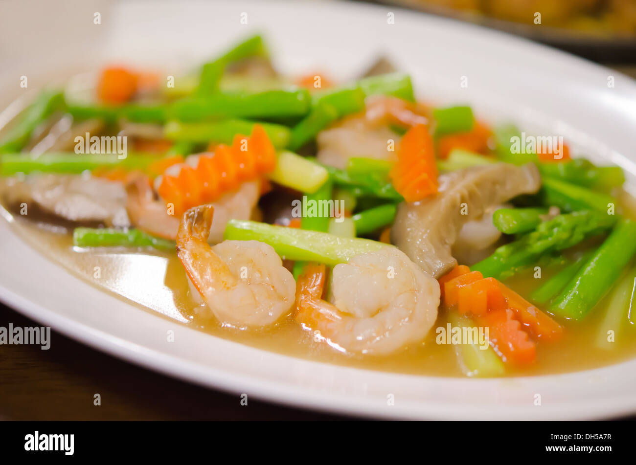 Prawn dish hi-res stock photography and images - Alamy