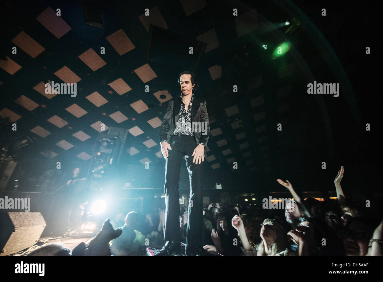 Glasgow, Scotland, UK . 31st Oct, 2013. Australian singer Nick Cave of ...