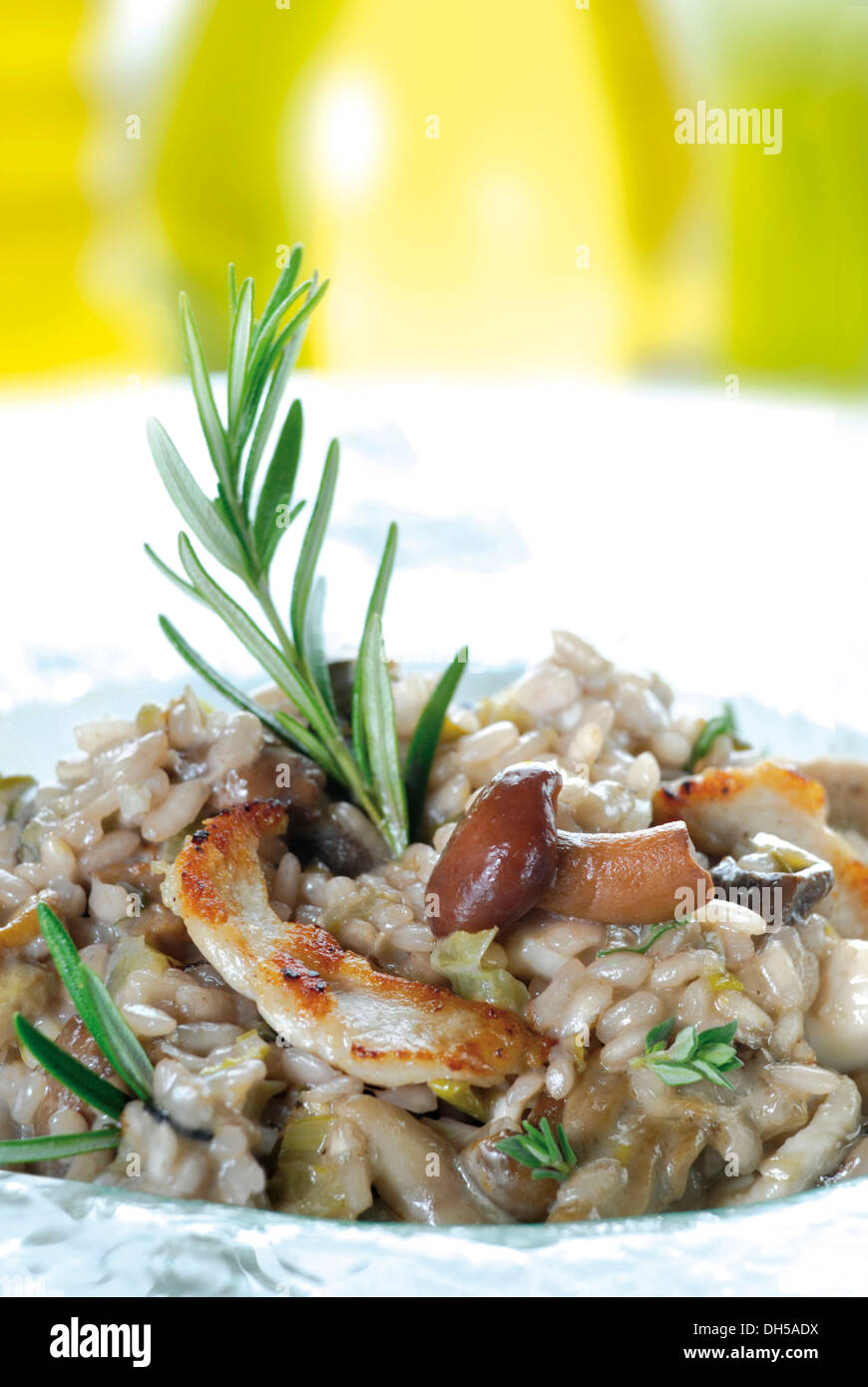 Italian chicken risotto hi-res stock photography and images - Alamy