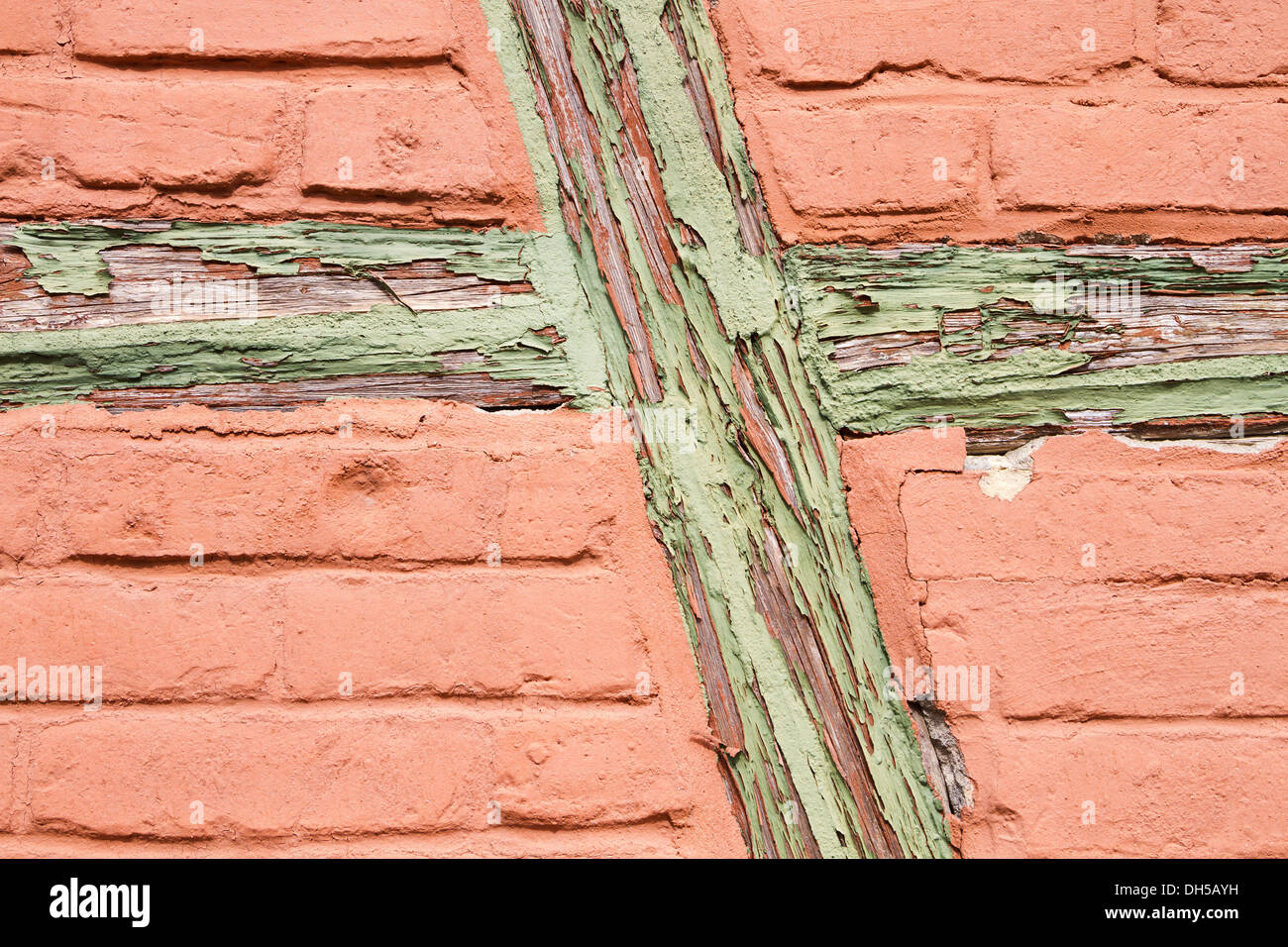 Holzbalken mauerwerk hi-res stock photography and images - Alamy