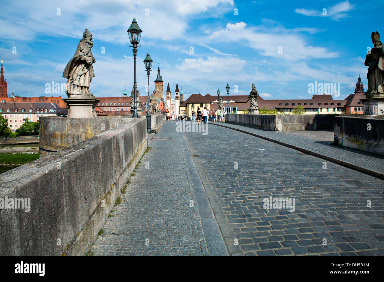 Old Main Bridge in Wuerzburg, Bavaria Stock Photo - Alamy