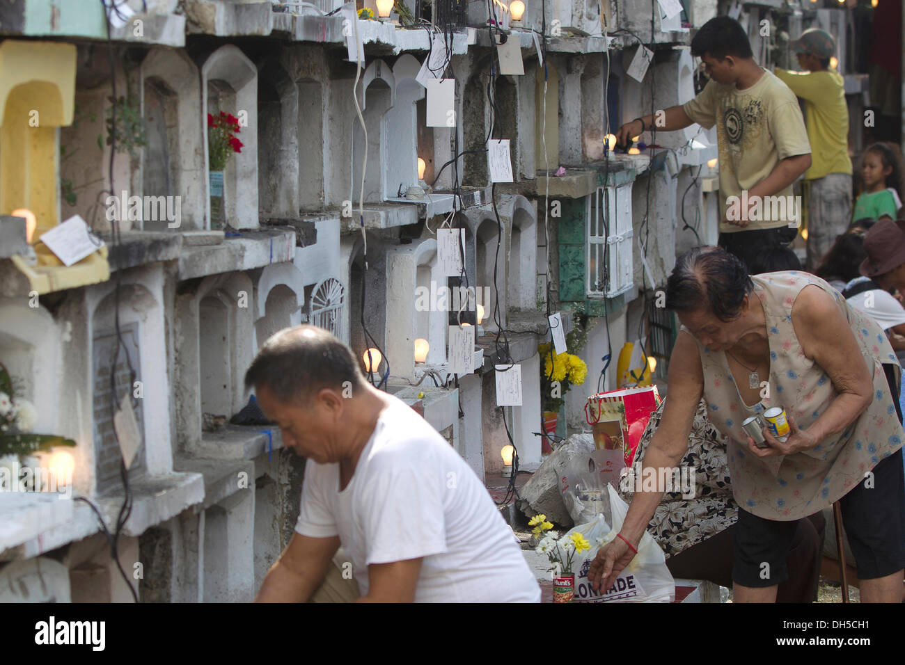 Carreta cemetery cebu city philippines hi-res stock photography and ...