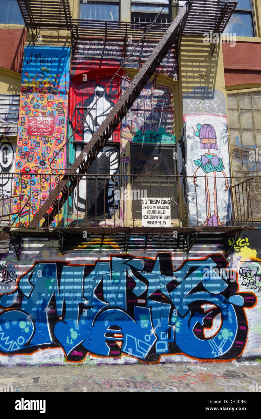 Graffiti art building five points area neighborhood Stock Photo - Alamy