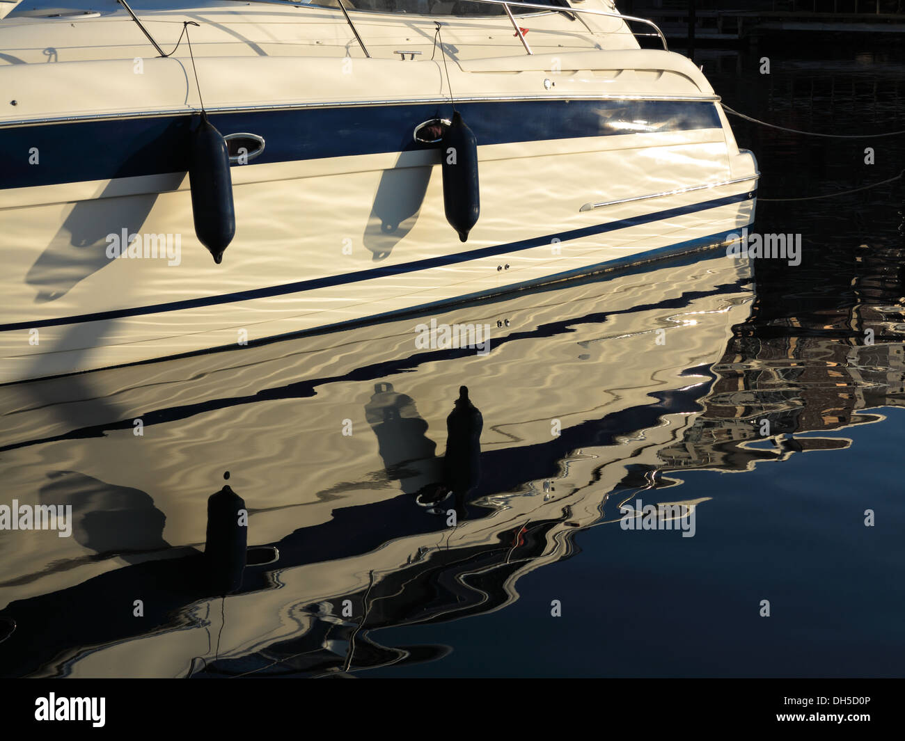 Yachting. Sailboat in the sea different parts of yacht. Side of hull ...