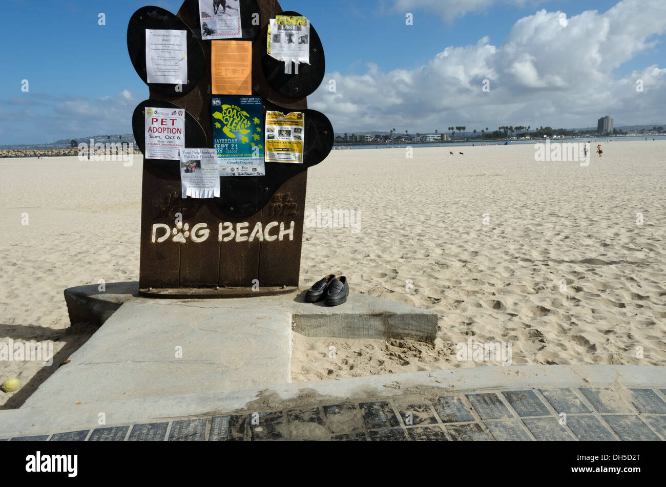Dog Beach sign. San Diego, California, United States. Dog Beach is ...