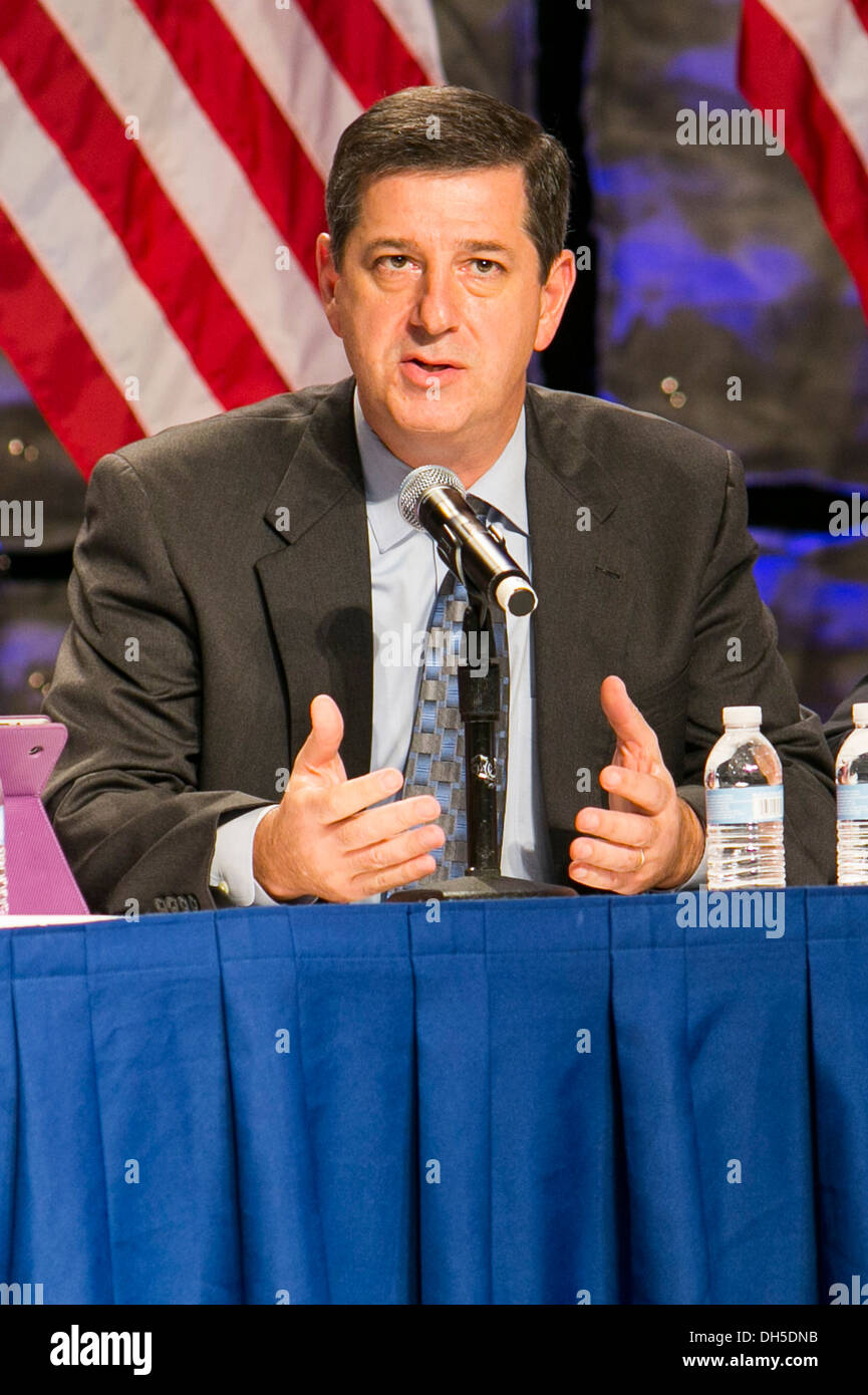 Bill simon ceo walmart u s hi-res stock photography and images - Alamy
