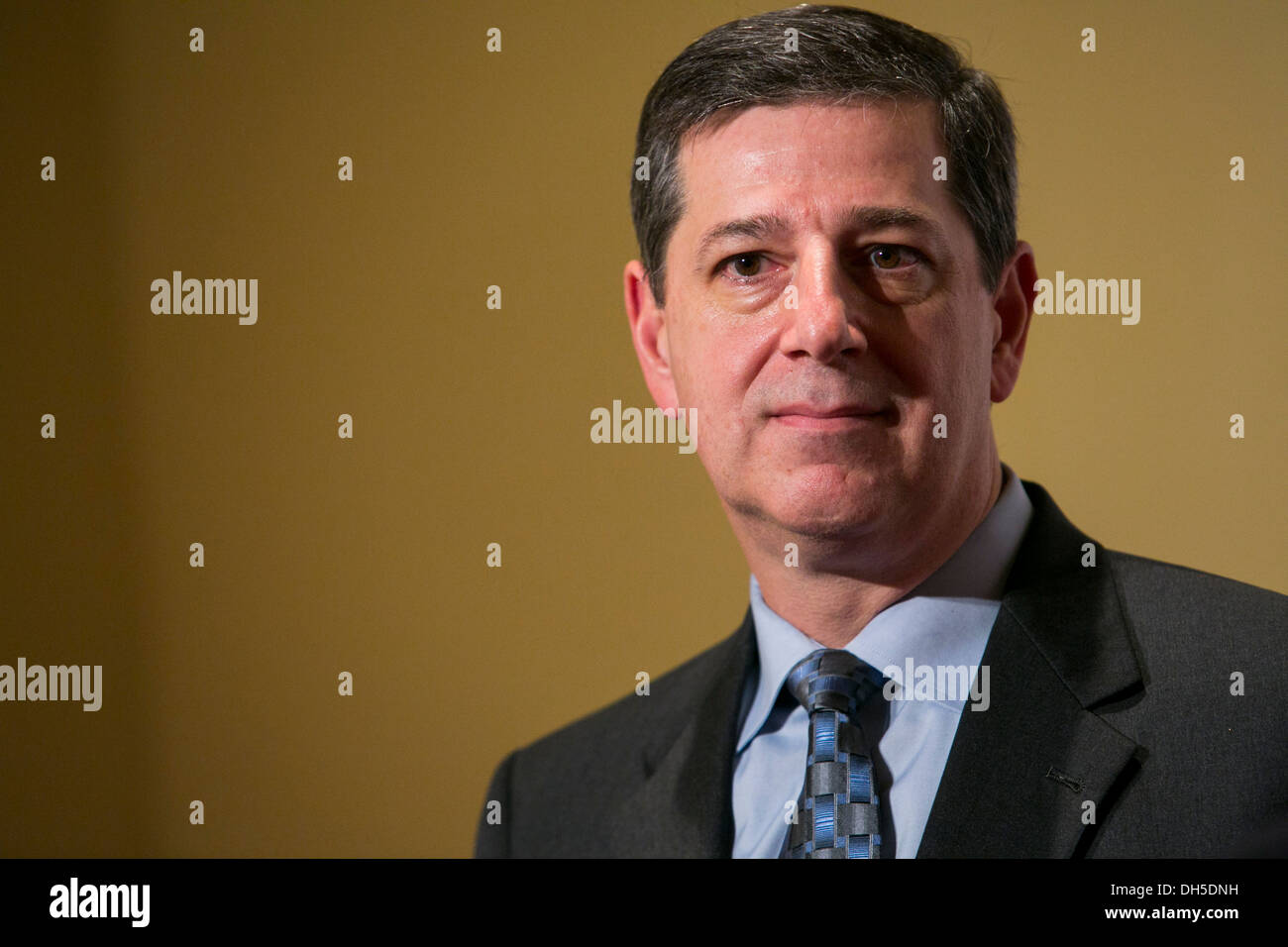 Bill Simon, President and CEO of Walmart U.S Stock Photo - Alamy