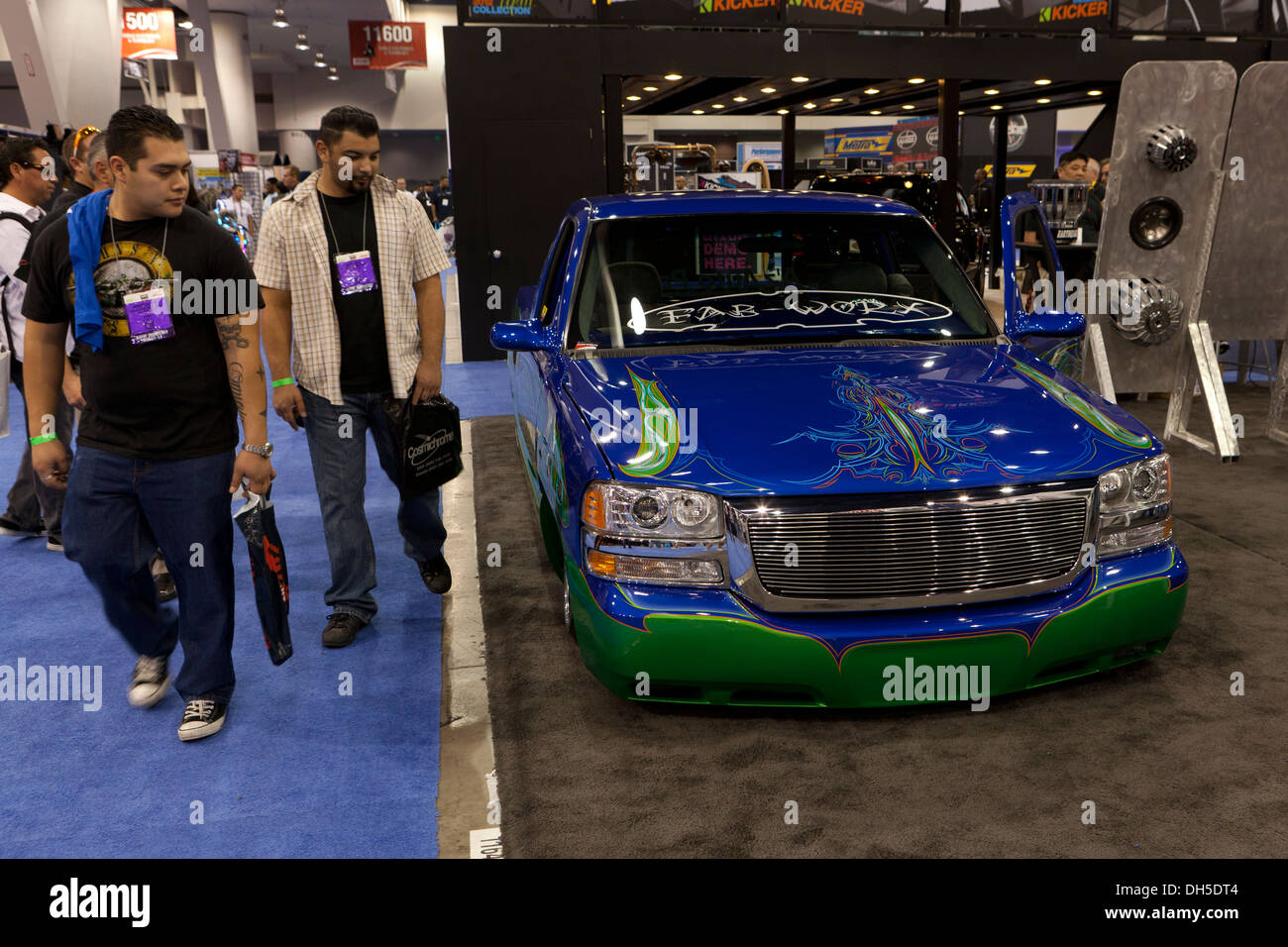 Lowrider truck hi-res stock photography and images - Alamy