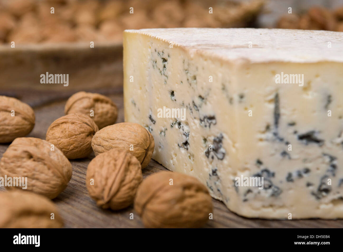 Italian delicatessen rome hi-res stock photography and images - Alamy
