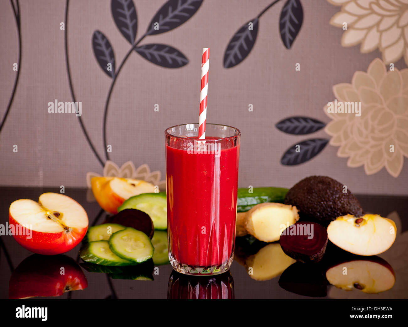 Healthy juice hi-res stock photography and images - Alamy