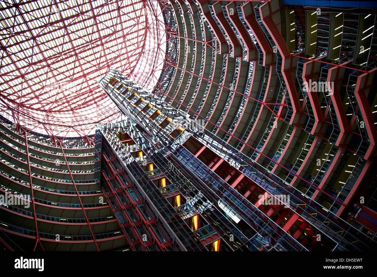 James R. Thompson Center, chicago, IL Stock Photo - Alamy