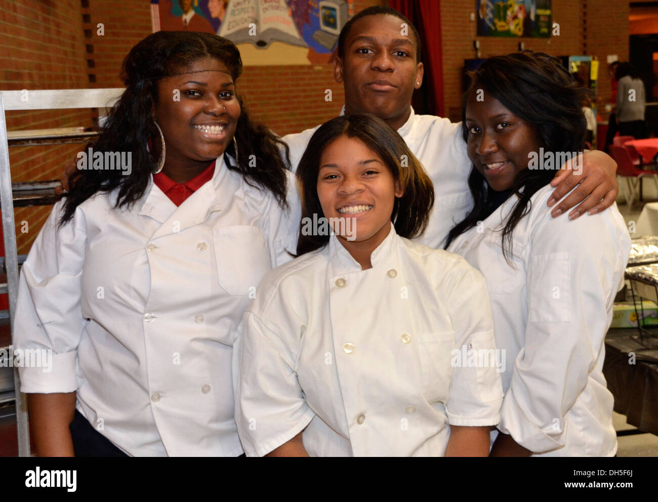 friends pose for a picture Stock Photo - Alamy
