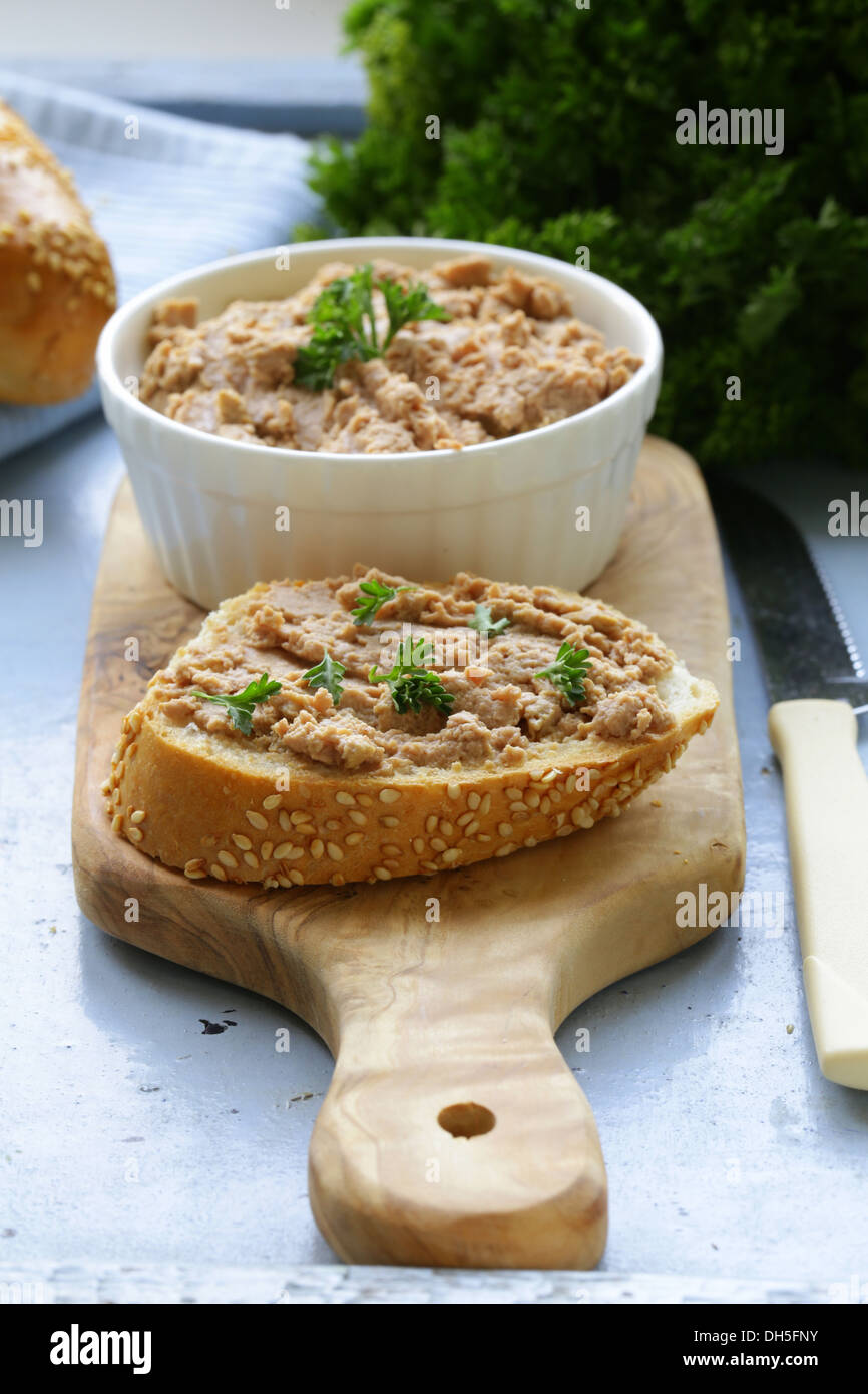 homemade meat snack chicken liver pate with parsley Stock Photo - Alamy