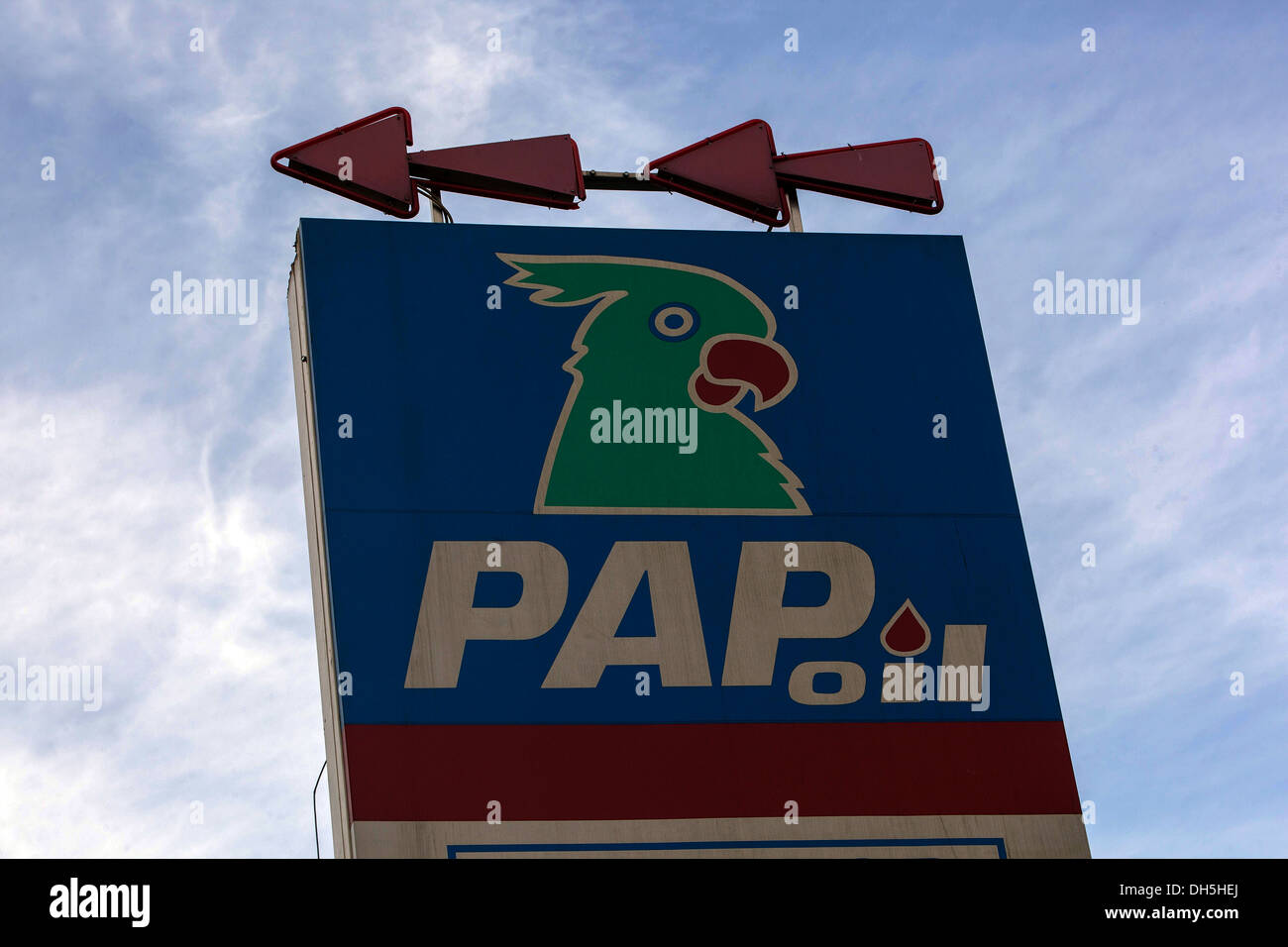 Papoil logo sign Prague Czech Republic Stock Photo - Alamy