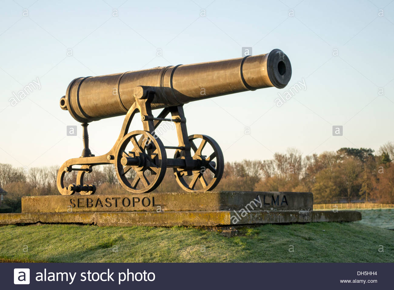 Crimean War Cannon Stock Photos & Crimean War Cannon Stock Images - Alamy