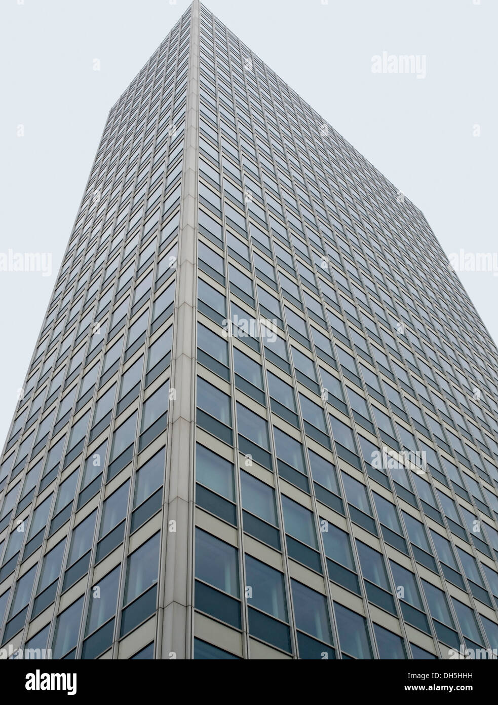 Skyscraper styles hi-res stock photography and images - Alamy