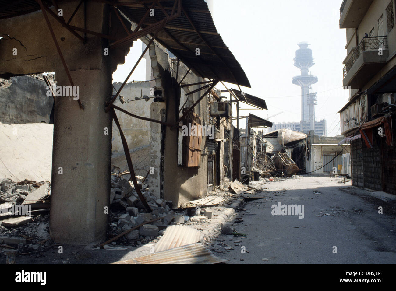 The aftermath of the 1991 Gulf War in Kuwait : devastation in Kuwait ...