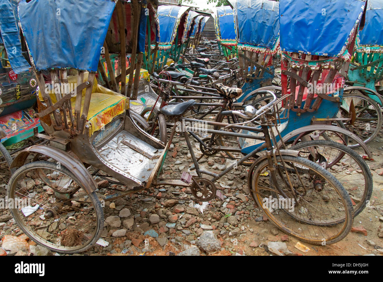 Rickshaw parking, slum in Dhaka, Shyamoli, Dhaka, Bangladesh, South ...