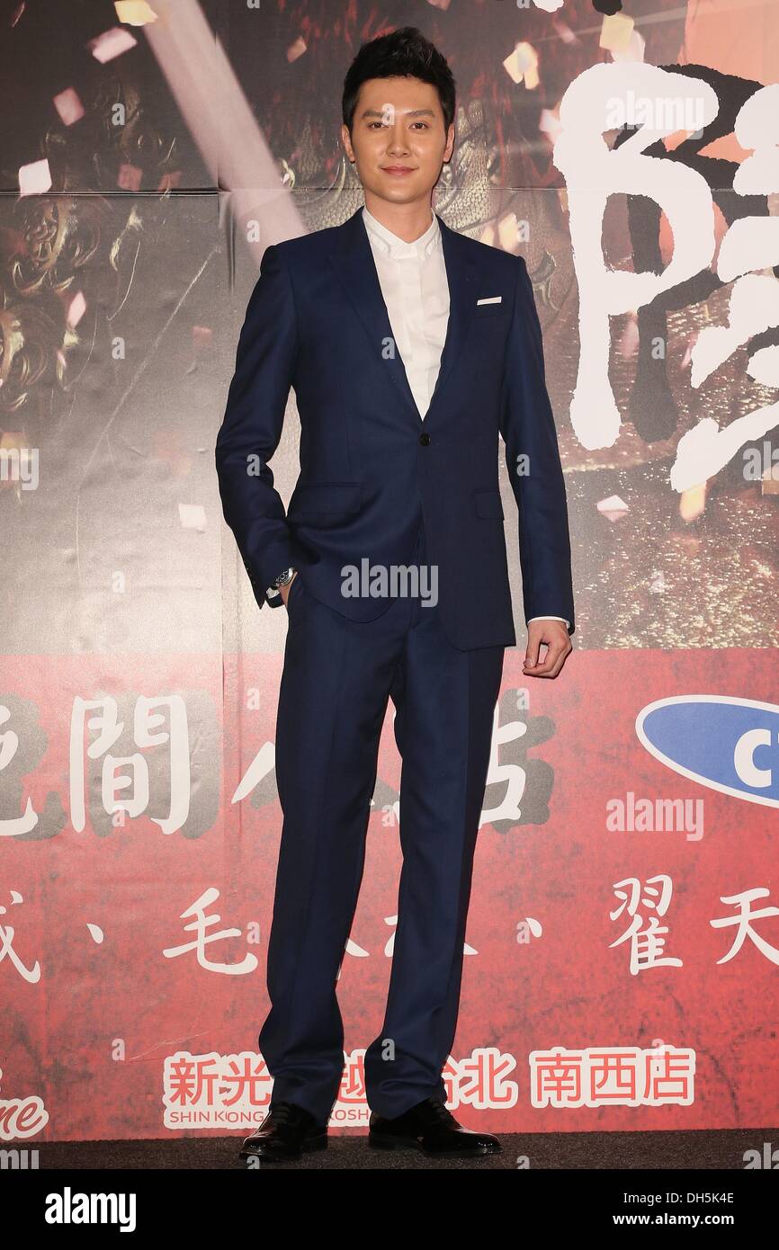Taipei, China. 30th Oct, 2013. Actor Feng Shaofeng meets fans in Taipei ...