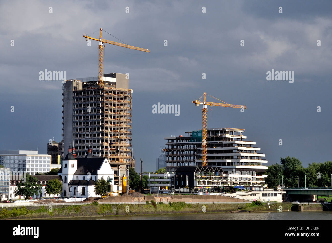 Lufthansa high-rise building, headquarters of the German airline until ...