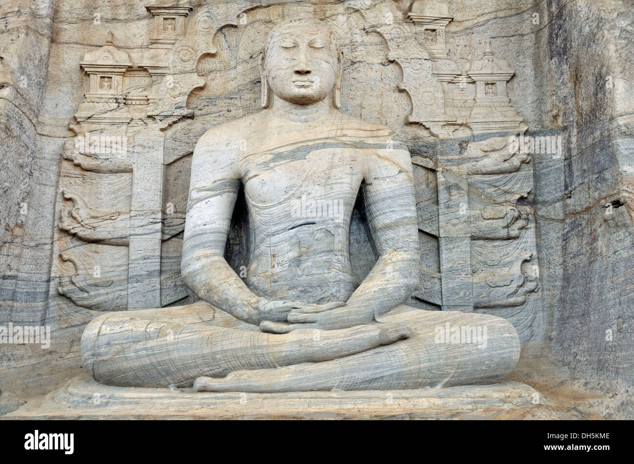 Buddha statue, meditation posture, Dhyana or Samadhi mudra, Gal Vihara ...