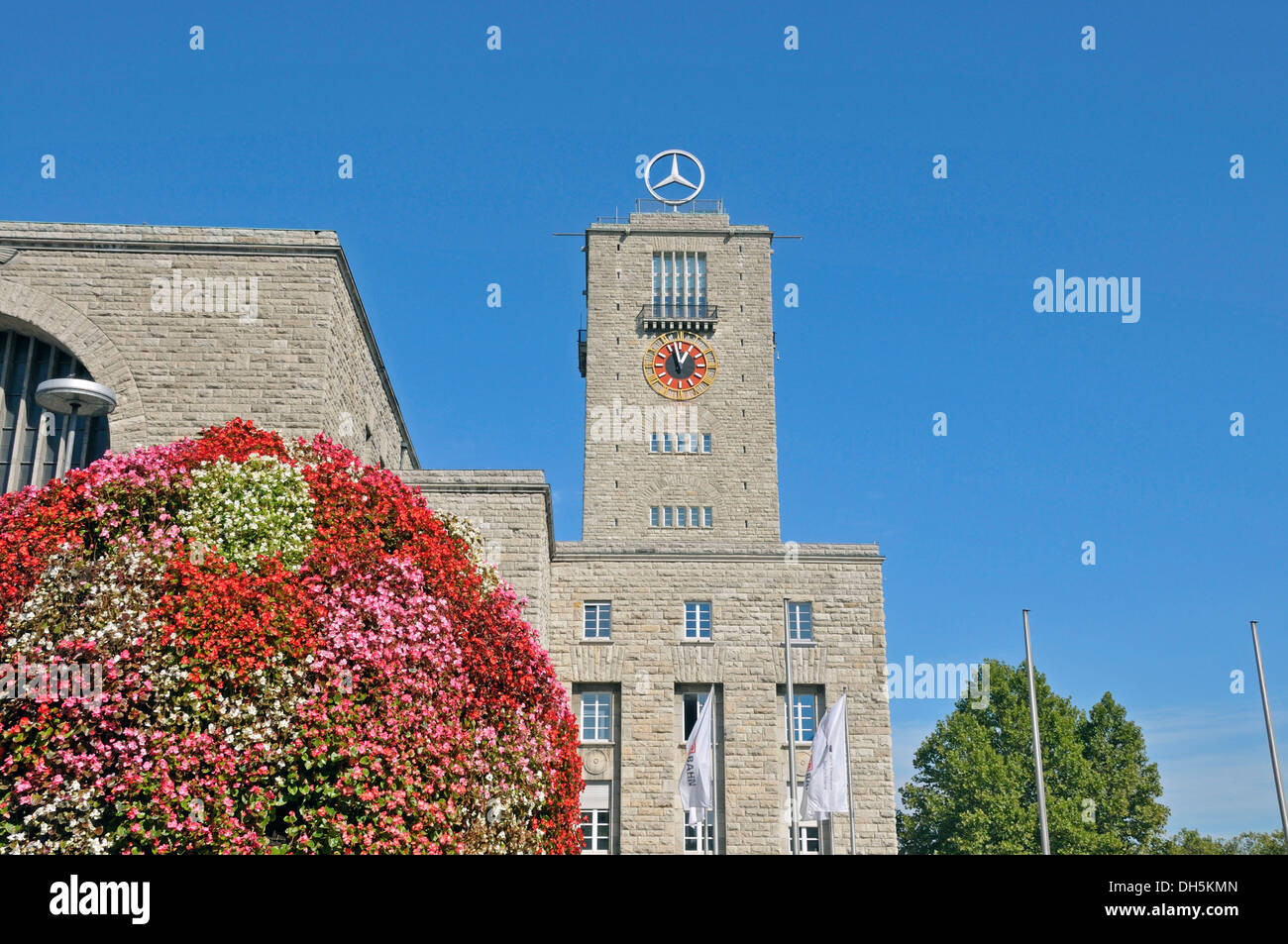 Detail clock tower main hi-res stock photography and images - Alamy