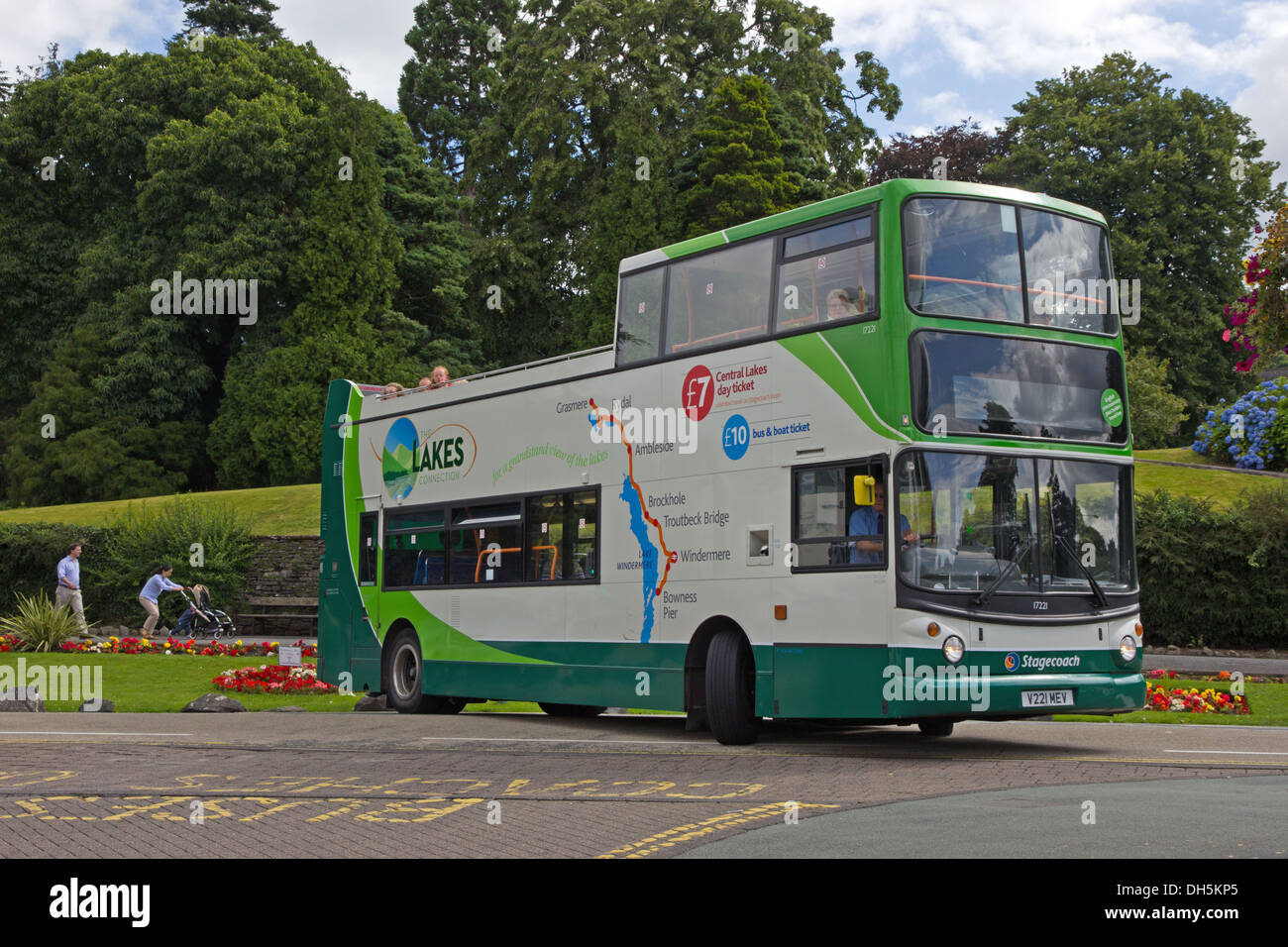 Open top double deck PSV bus, Lakes Connection,, operated by Stagecoach ...