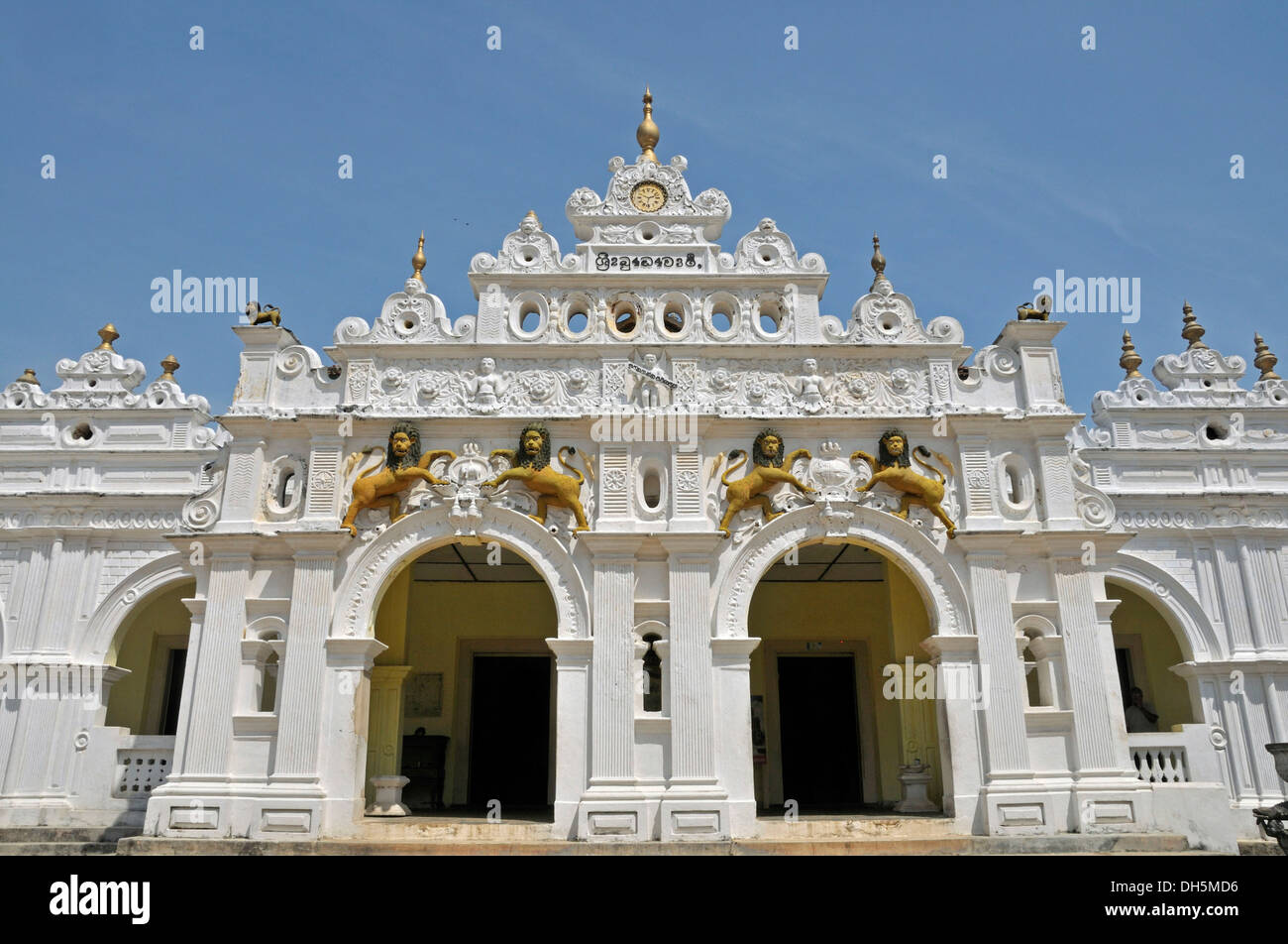 Entrance, Wewurukannala Vihara Temple, Dikwella, Sri Lanka, Asia ...