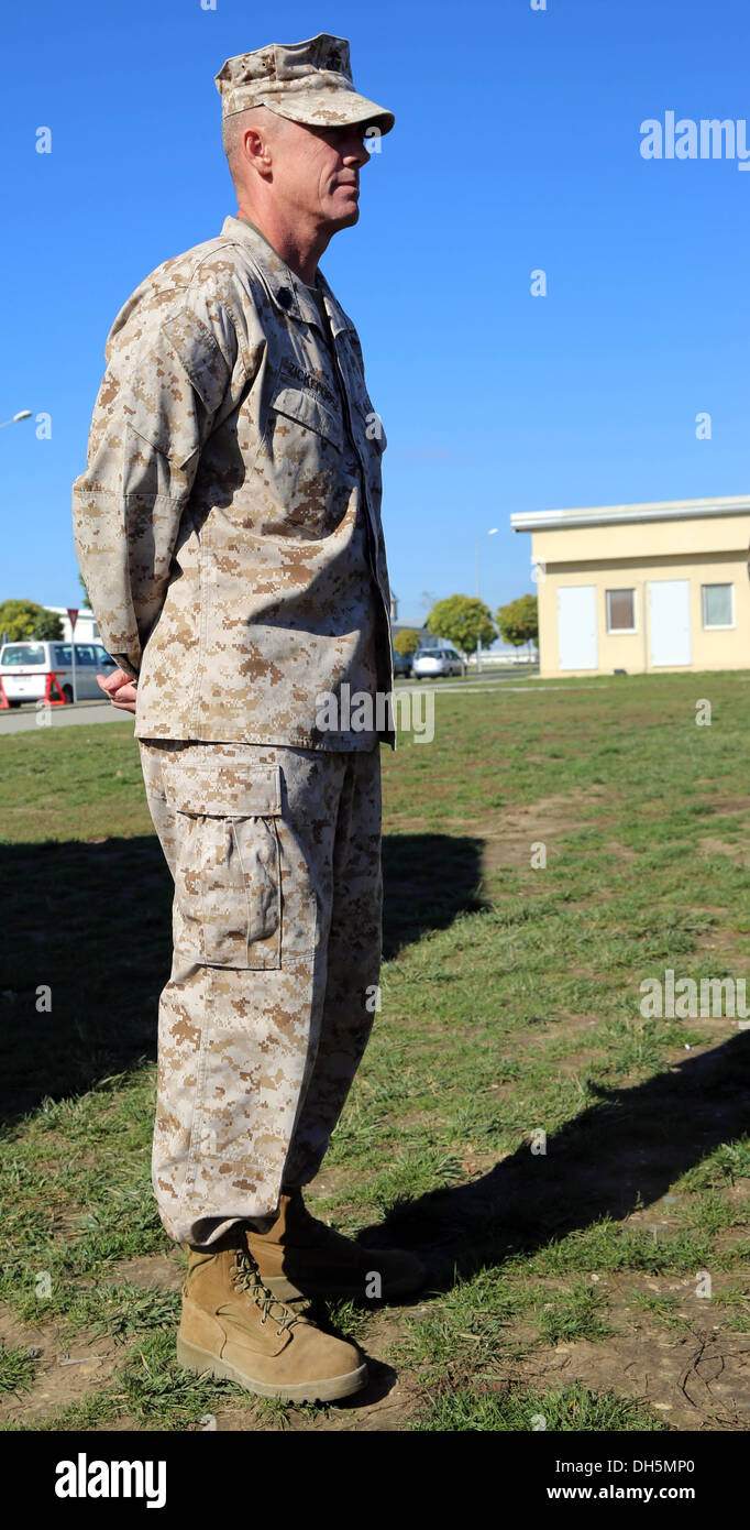 Sergeant Maj. Bryan Zickefoose, sergeant major of 2nd Marine Division ...