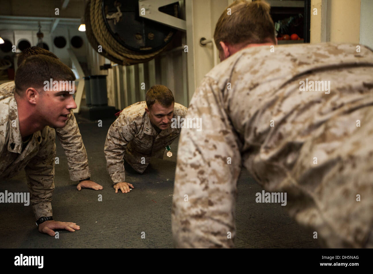 U s marine corps capt alex hi-res stock photography and images - Alamy