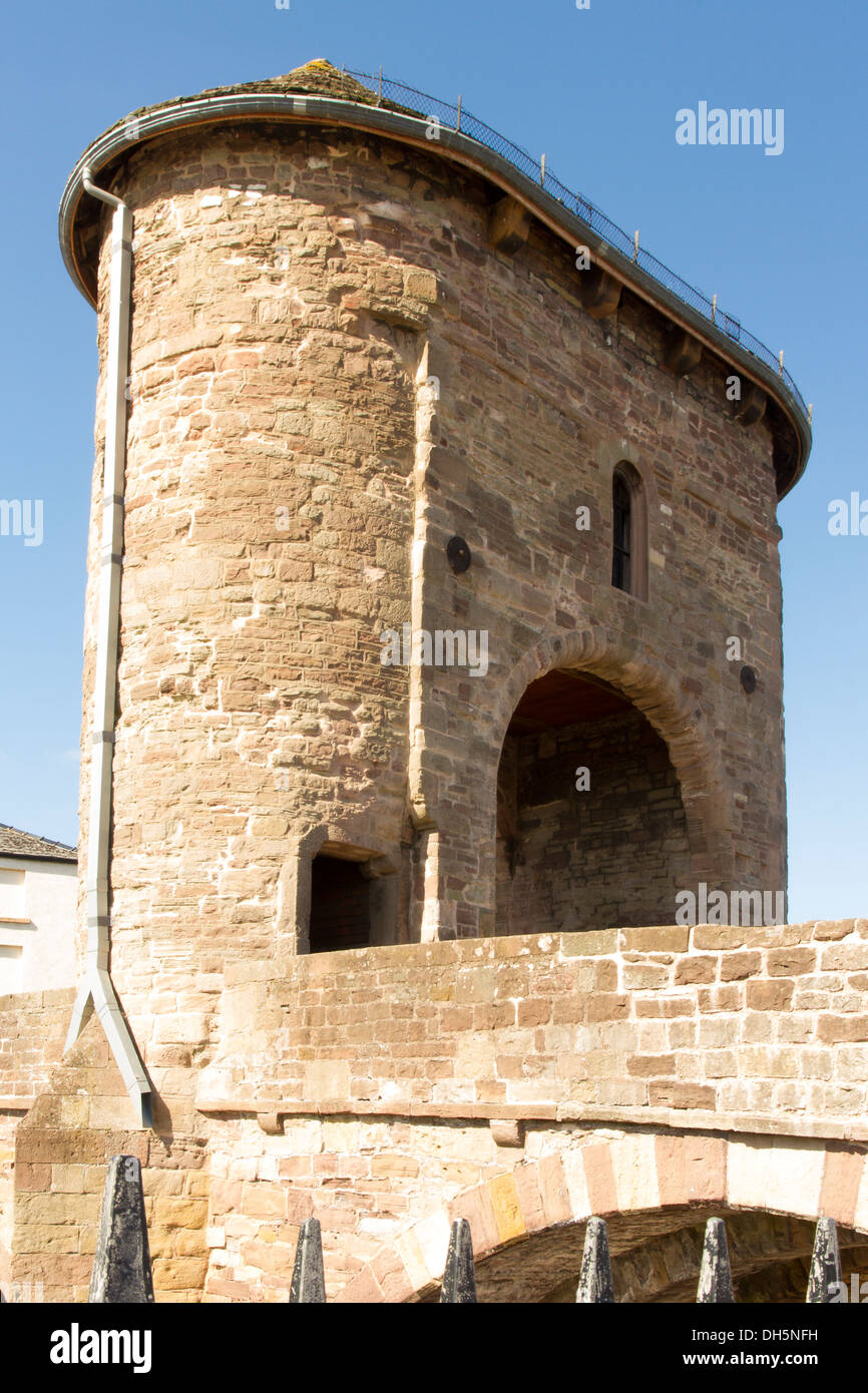 The Monnow Bridge, Monmouth, Wales is the only medieval fortified ...