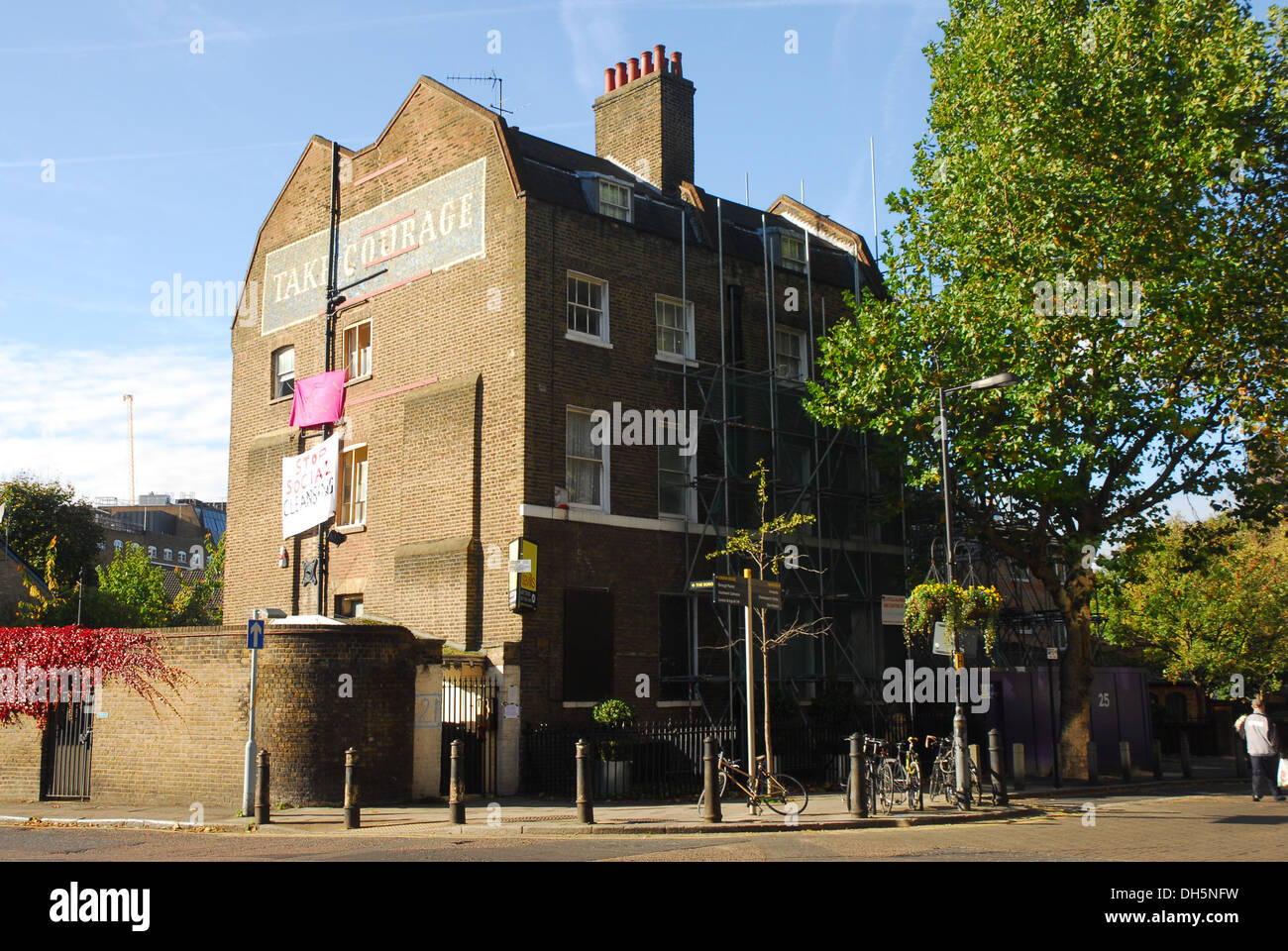 Park Road Southwark squatters in Britain's most expensive council house ...