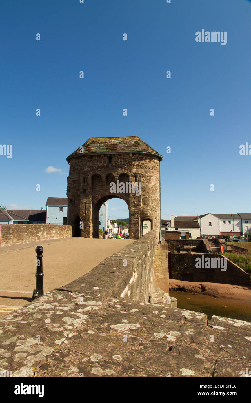 The Monnow Bridge, Monmouth, Wales is the only medieval fortified ...