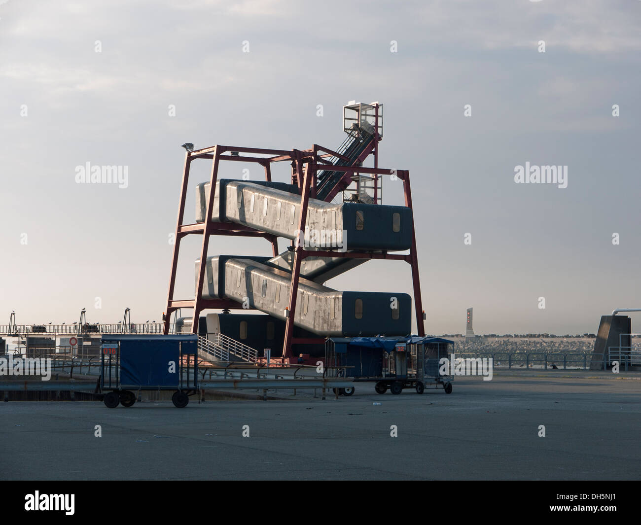 Foot passenger moveable walkway to access passenger ferries at Calais ...