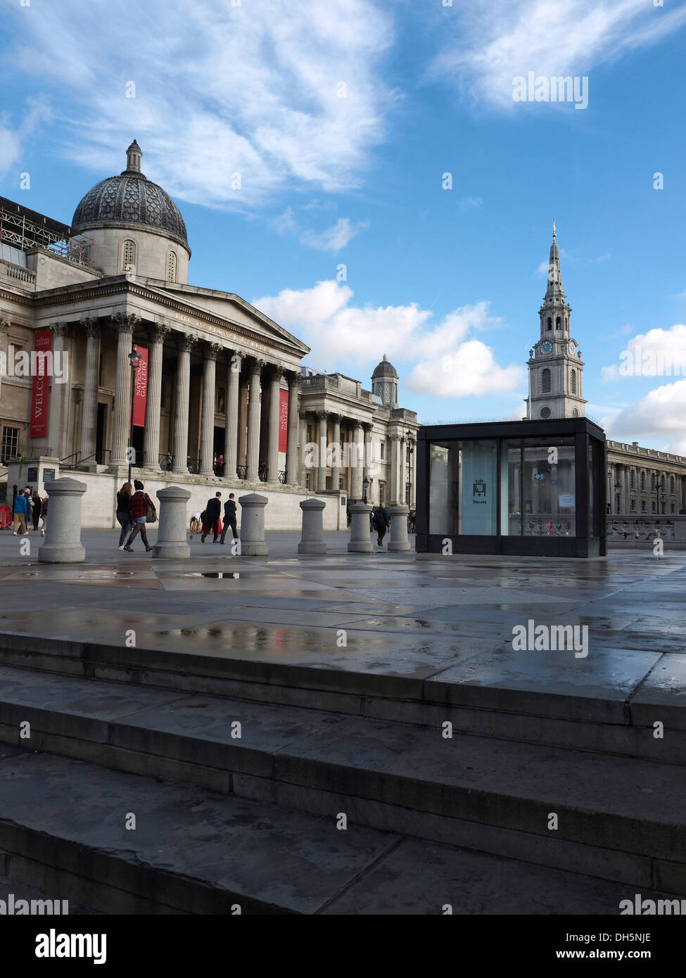 The national gallery trafalgar square london hi-res stock photography ...