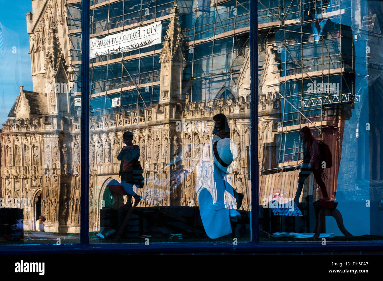 Christian worship hi-res stock photography and images - Alamy