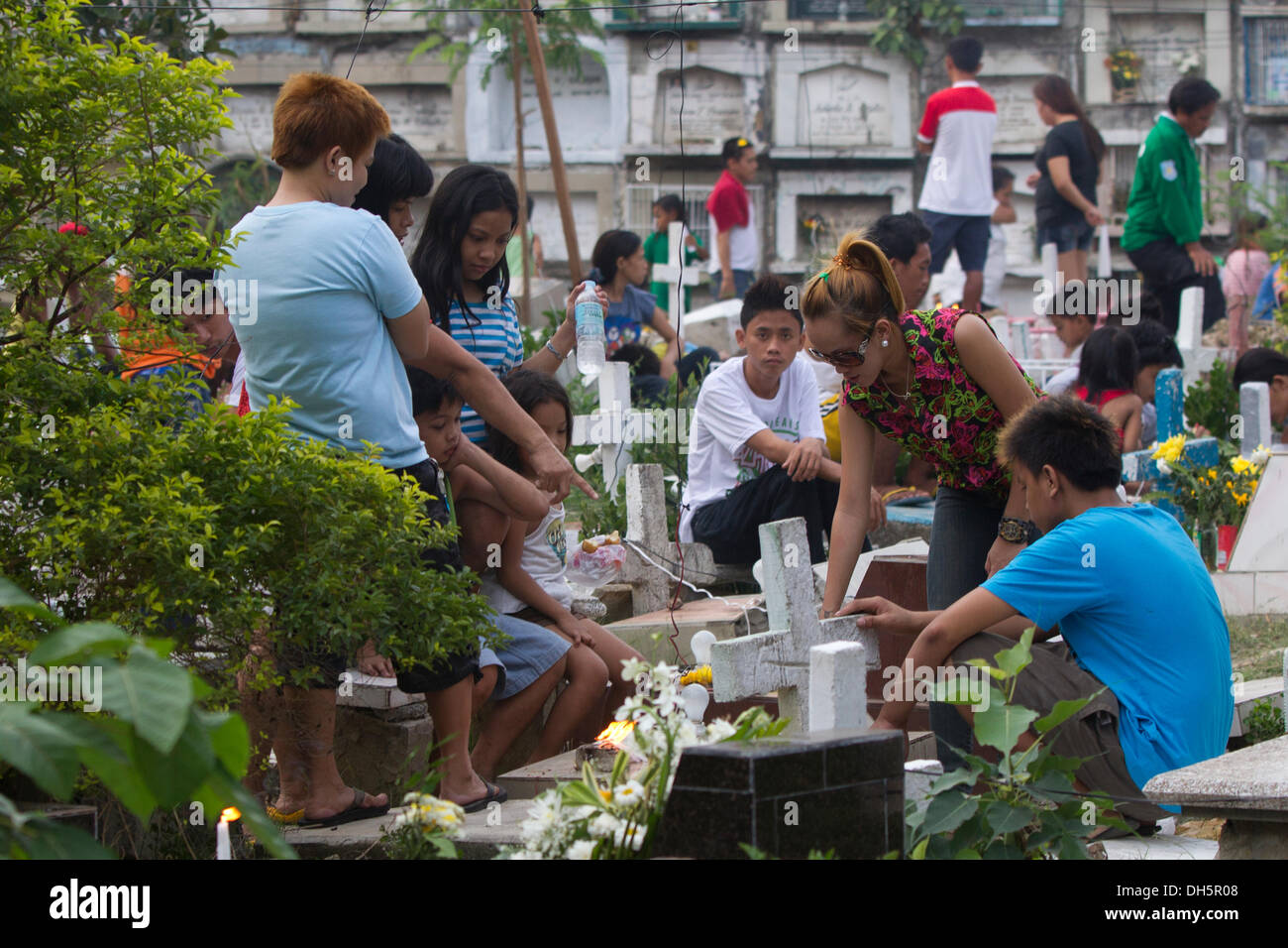 Remembering loved ones hi-res stock photography and images - Alamy