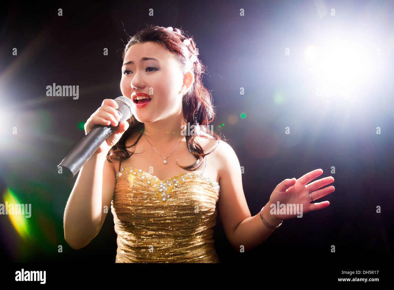 Young opera singer hi-res stock photography and images - Alamy