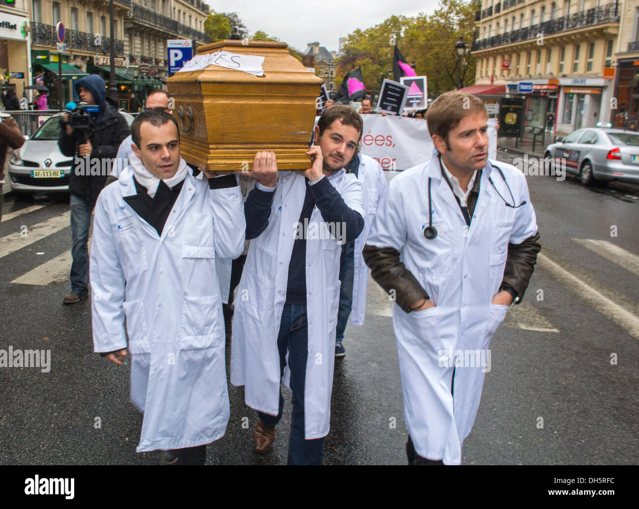 Paris, France, Group of French Health Workers Protests, Nurses ...