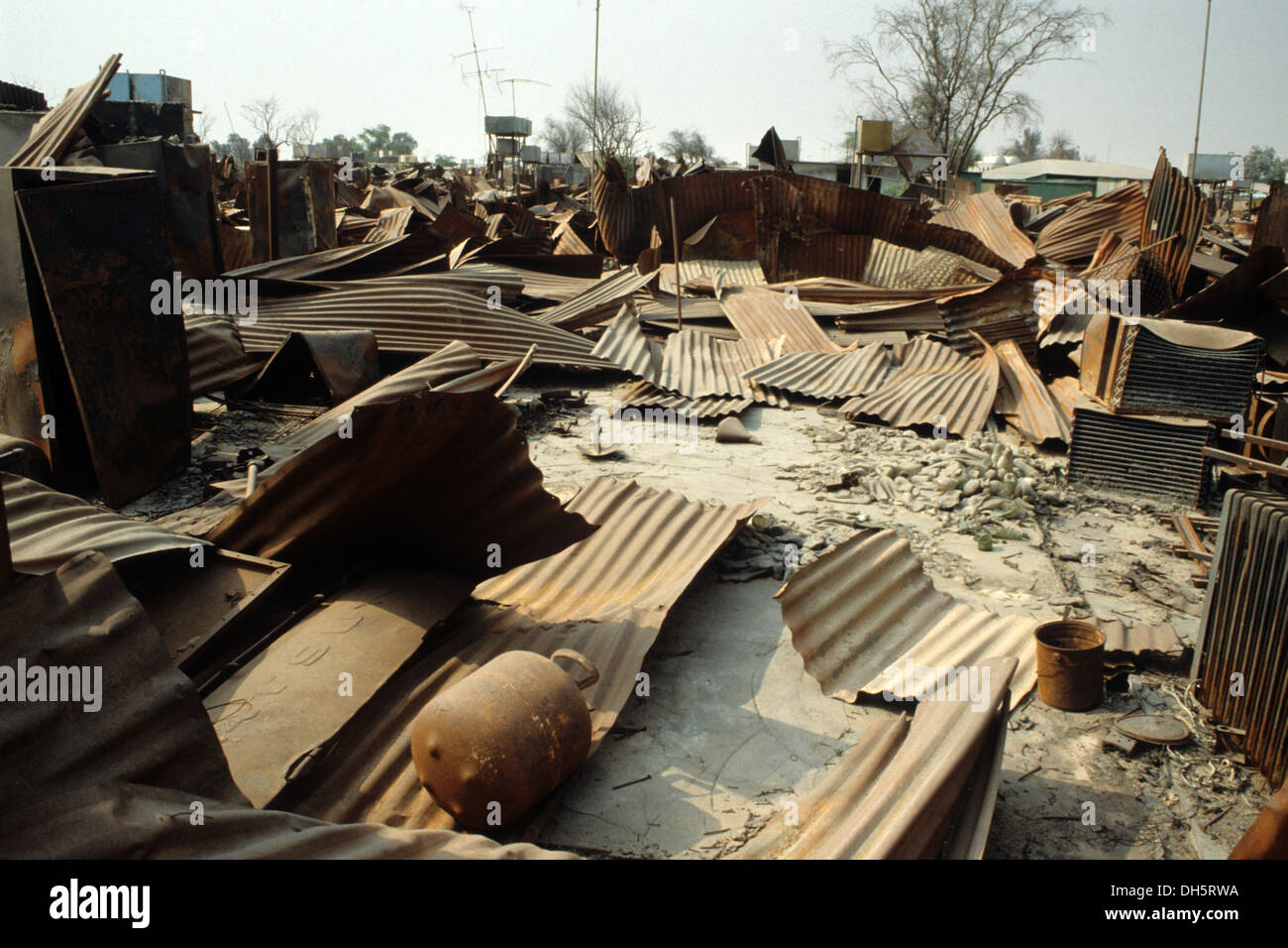 Al wafra 1991 hi-res stock photography and images - Alamy