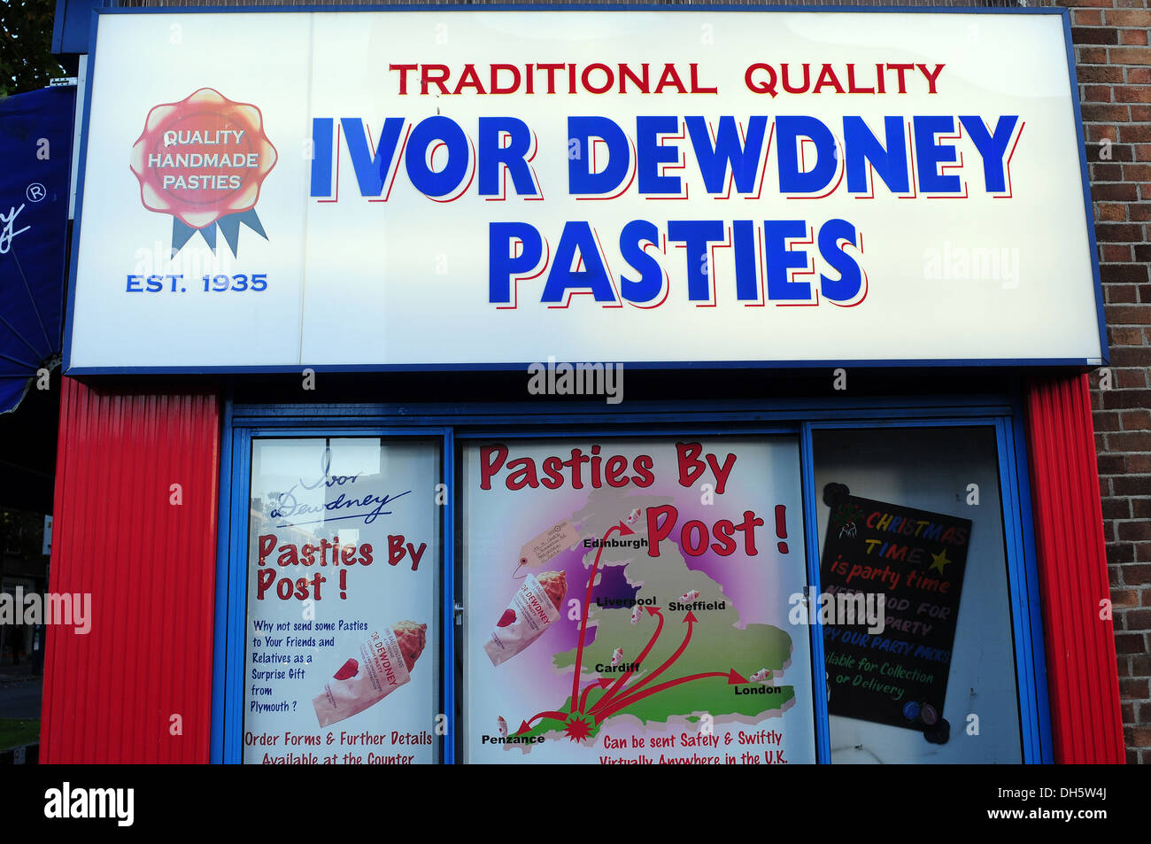 Ivor dewdney plymouth hi-res stock photography and images - Alamy