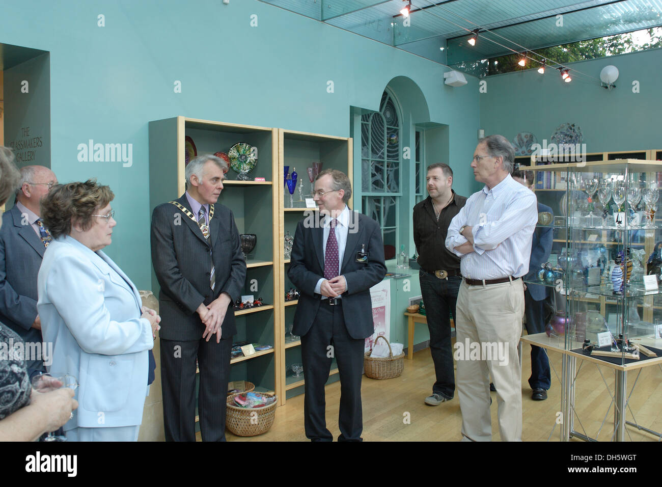 Keith Cummings Exhibition and giving a speech at Broadfield Glass ...