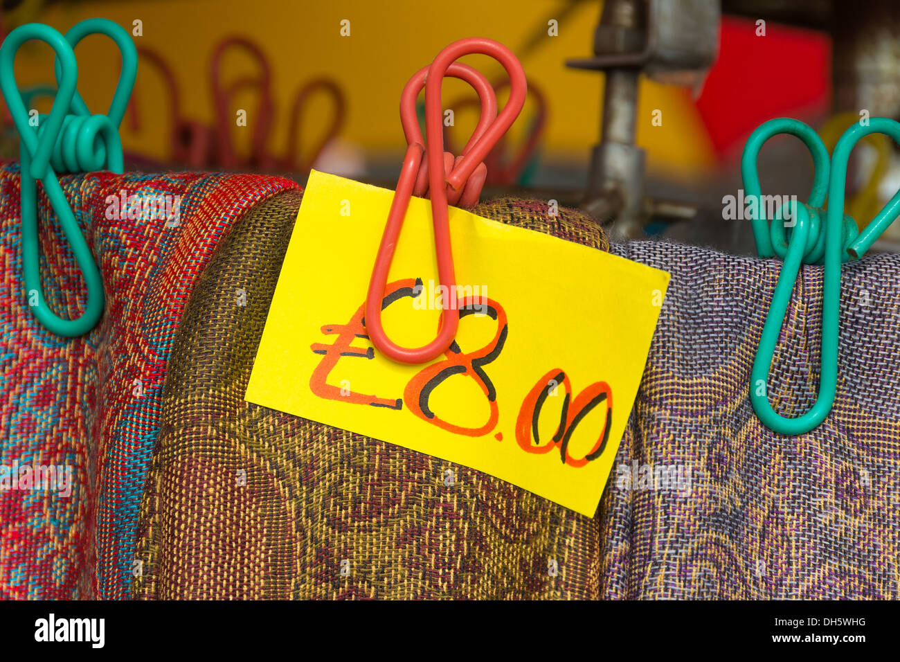 Price tag euro hi-res stock photography and images - Alamy