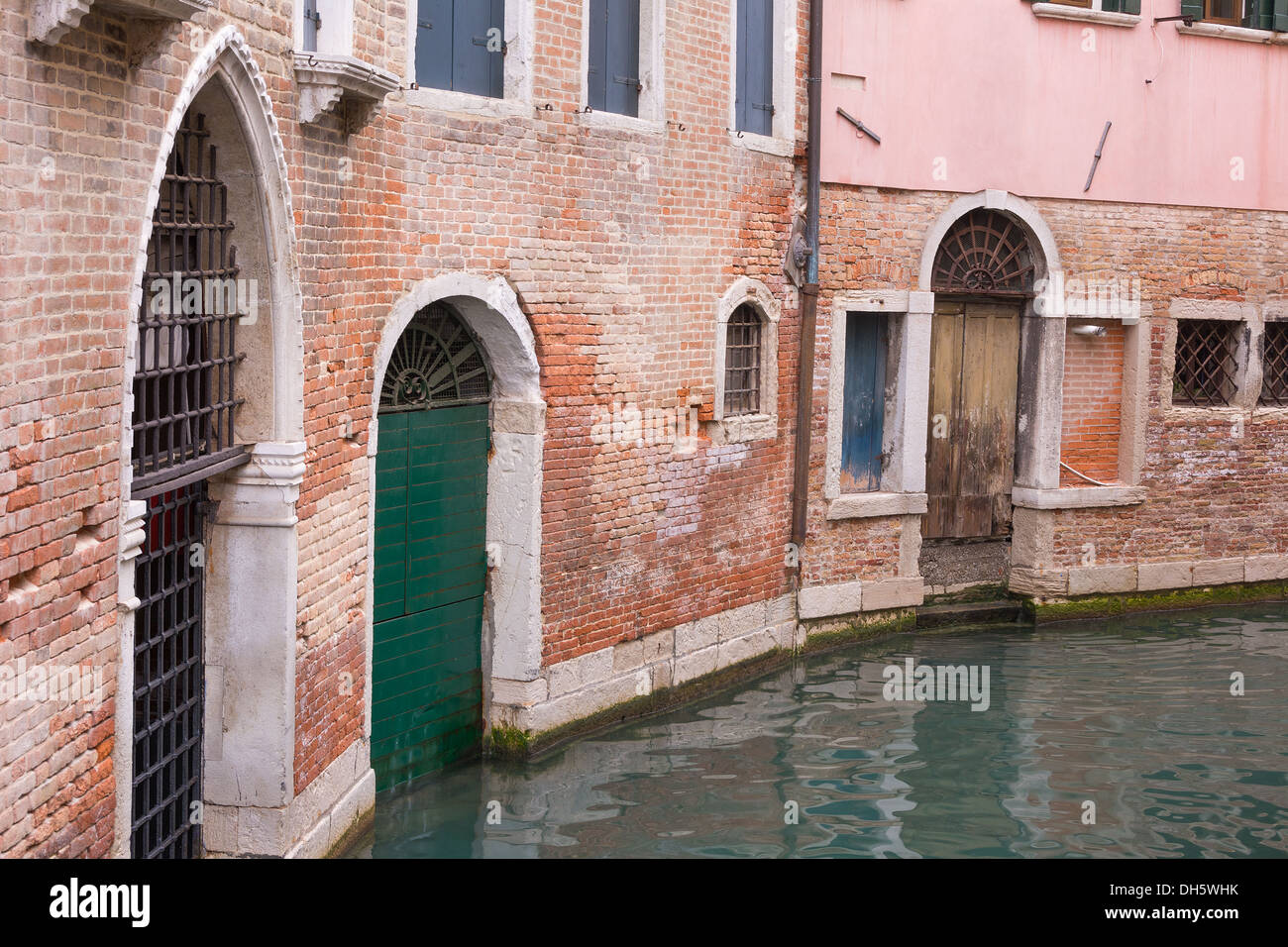 Back street scene in Venice Italy Stock Photo - Alamy
