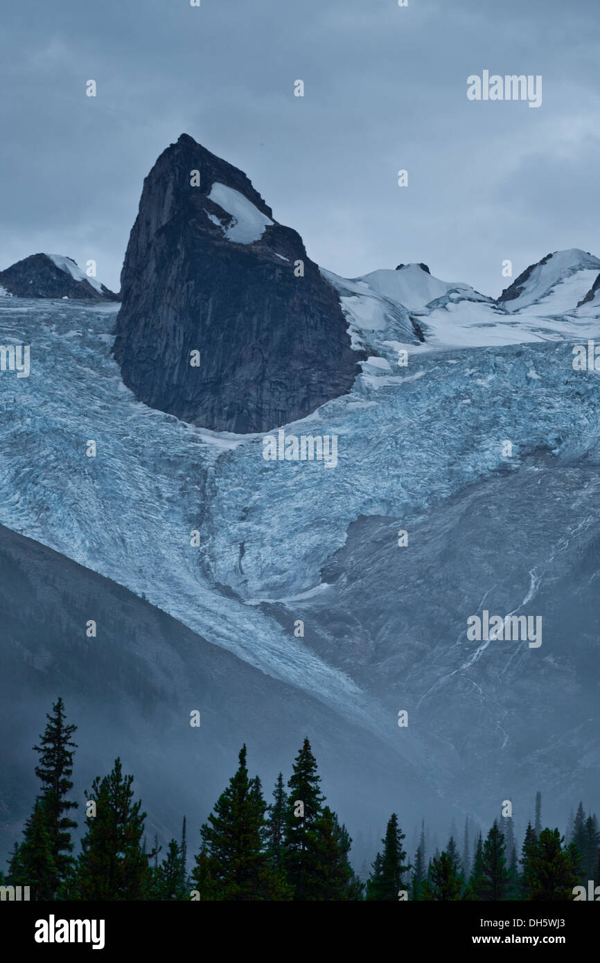 Bugaboo provincial park hi-res stock photography and images - Alamy